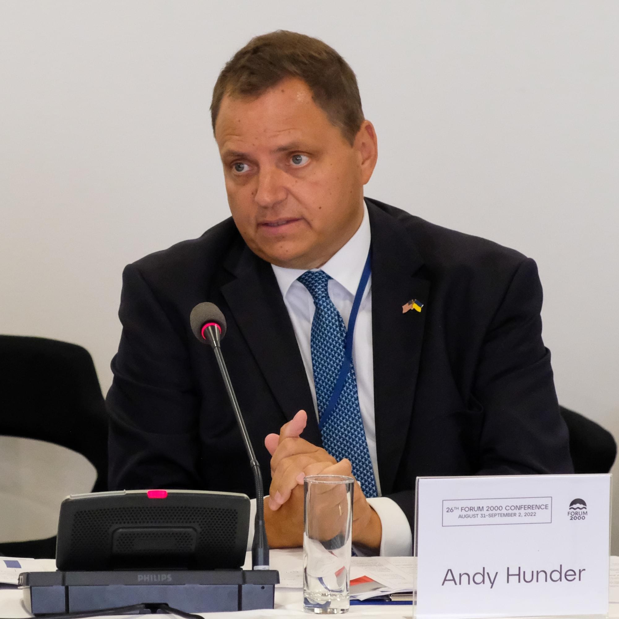 Speakers - Democracy’s Clear and Present Danger: How Do We Respond? | Forum 2000