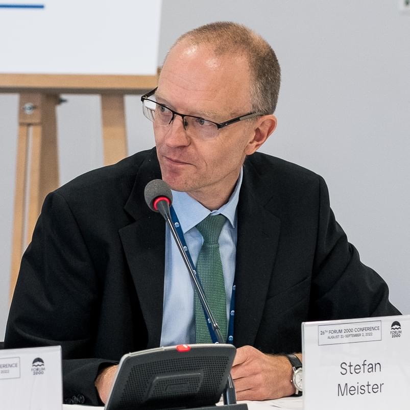 Speakers - Democracy’s Clear and Present Danger: How Do We Respond ...